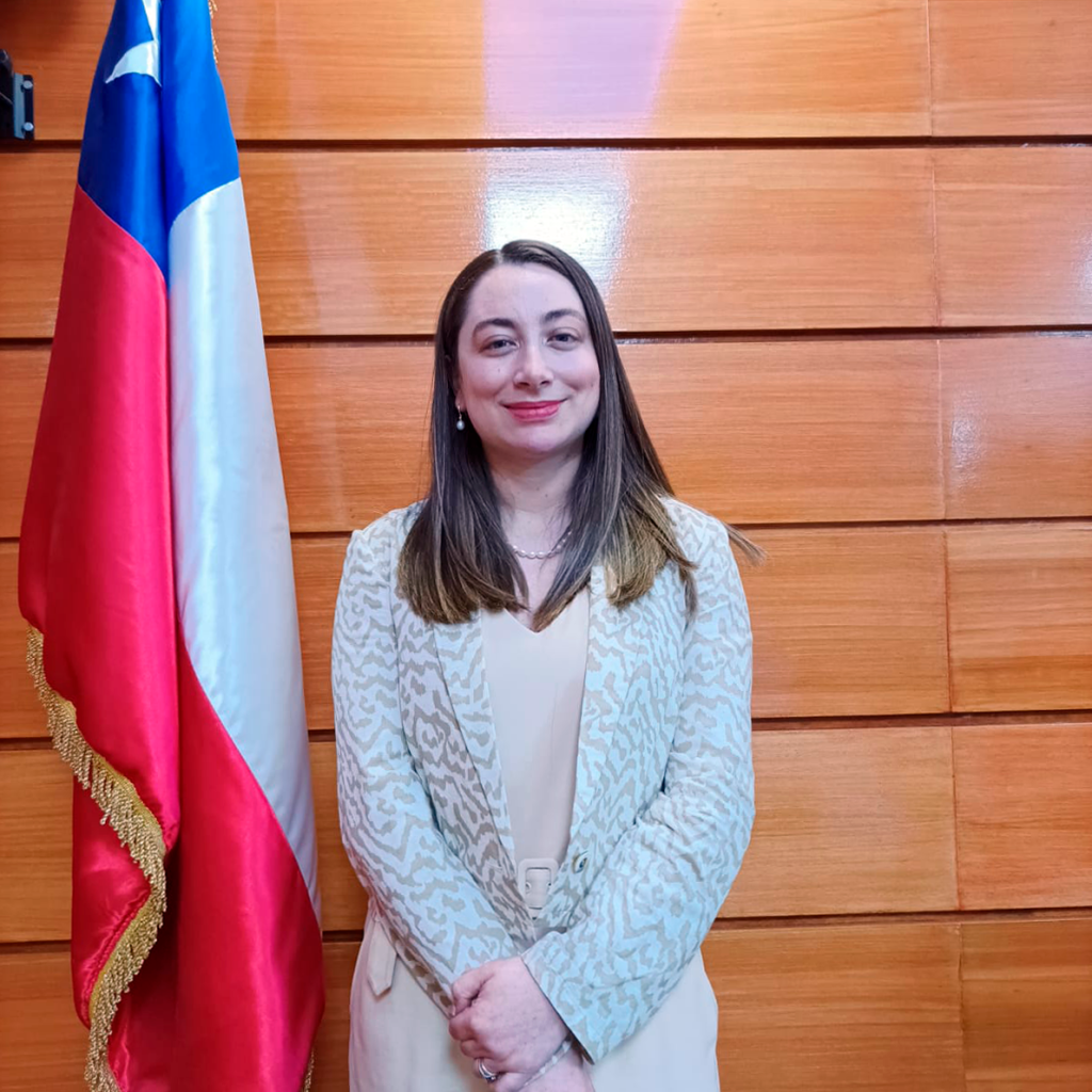 Alejandra Corvalán jura como jueza titular del TOP de Santa Cruz ...